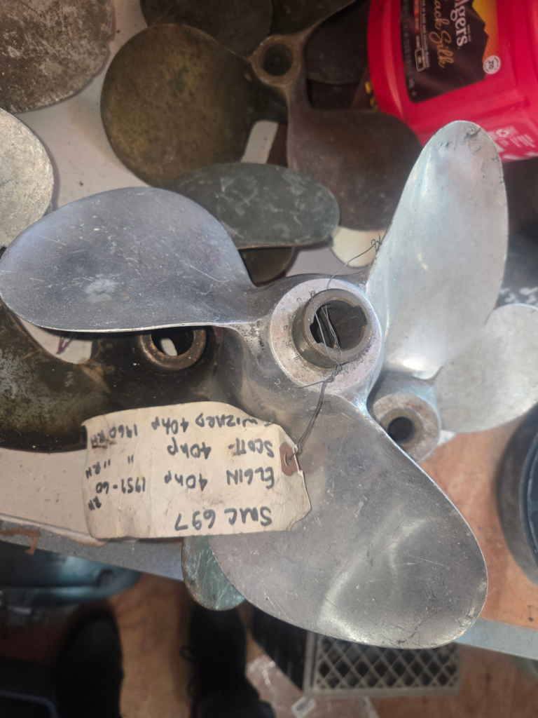 Smc 697 propeller - J & E Old Outboards and Parts